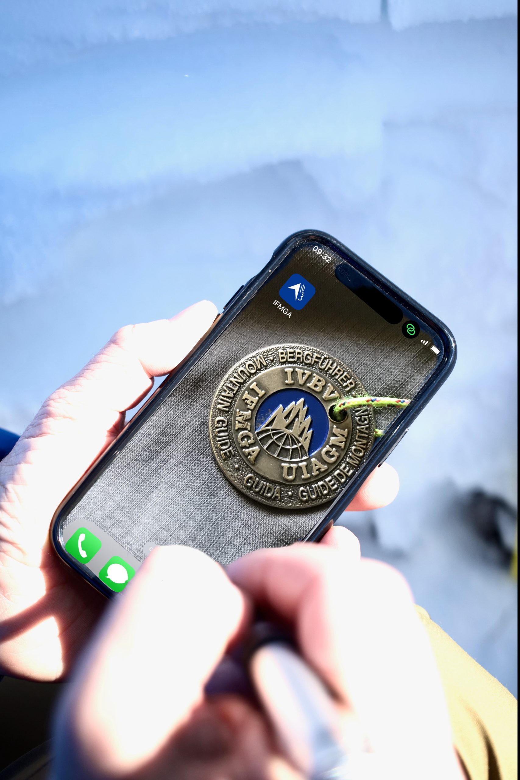 IFMGA Professional Mountain Observation Tool | LO.LA Alpine Safety ...